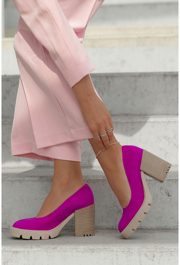 Zamszowe czółenka Menita fuksja - SAWAY